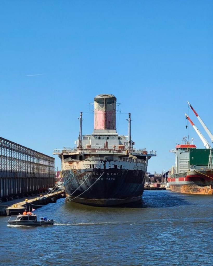 A Look Back at the SS United States | Statue of Liberty & Ellis Island ...